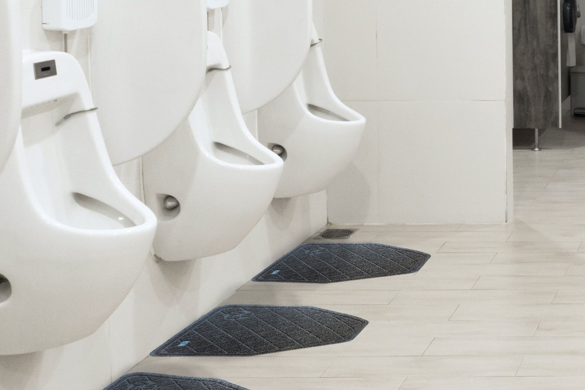 Restroom Service Mats | Mat Rental Service | Kimmel Corp.